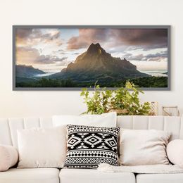 Bilderwelten Bild mit Rahmen Der Berg