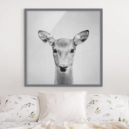 Bilderwelten Bild mit Rahmen Tiere schwarz weiss Motiv inkl. Rahmung - Reh Rita Schwarz Wei&szlig; - Hirsch Kinderzimmer Baby M&auml;dchen Jungen