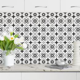 Bilderwelten Küchenrückwand selbstklebend schwarz weiss modern Fliesenoptik - Geometrischer Fliesenmix Blume Schwarz - Wandfolie Spritzschutz nach Maß