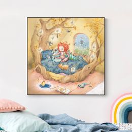 Wechselbild Frida kuschelt mit ihren Freunden