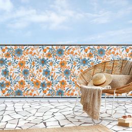 Bilderwelten Balkon Sichtschutz Orange Blaue Bl&uuml;ten auf Wei&szlig;