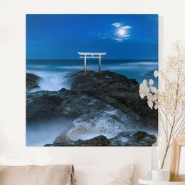 Bilderwelten Leinwandbild Torii bei Vollmond am Meer