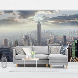 Bilderwelten Fototapete Stadt Motiv Wandtapete beige - Sonnenaufgang in New York - Architektur Wohnzimmer Schlafzimmer