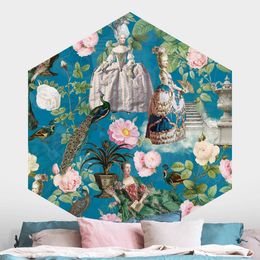 Bilderwelten Hexagon Tapete Blumen modern Wandtapete blau - Pomp&ouml;se Kleider im Rosengarten auf Blau - Deko Wohnzimmer Schlafzimmer
