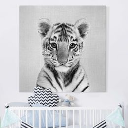 Bilderwelten Leinwandbild Tiere Motiv Kunstdruck schwarz weiss - Baby Tiger Thor Schwarz Wei&szlig; - Tiger XXL Kinderzimmer Baby M&auml;dchen Jungen