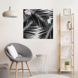Bilderwelten Glasbild Natur Tropisch schwarz weiss Glas Wandbild - Blick durch Palmenbl&auml;tter schwarz wei&szlig; - Landschaft Wohnzimmer Schlafzimmer