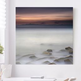 Bilderwelten Leinwandbild - Quadrat Sonnenuntergang im Nebel