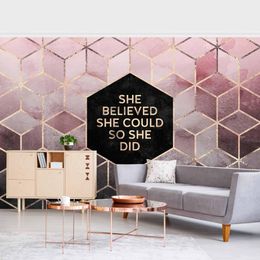 Bilderwelten Fototapete Spr&uuml;che Abstrakt Aquarell gold - She Believed She Could Ros&eacute; Gold - Geometrisch Wohnzimmer Schlafzimmer