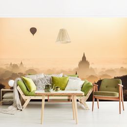 Bilderwelten Fototapete Fahrzeuge Orientalisch Wandtapete beige - Hei&szlig;luftballon im Nebel - Ballon Wohnzimmer Schlafzimmer