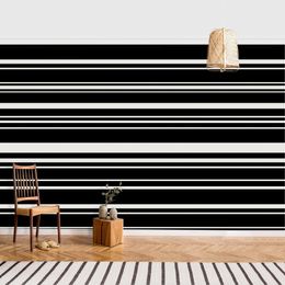 Bilderwelten Fototapete Vliestapete modern Wandtapete schwarz - Streifen vor Schwarz - Streifen Wohnzimmer Schlafzimmer