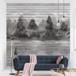 Bilderwelten Fototapete Natur modern Aquarell schwarz weiss - Malerische Berge im mystischem Nebel - Berg Wohnzimmer Schlafzimmer