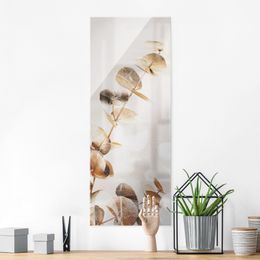 Bilderwelten Glasbild Tropisch gold Glas Wandbild - Goldene Eukalyptuszweige mit Wei&szlig; I - Deko Wohnzimmer Schlafzimmer