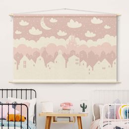 Bilderwelten Wandteppich Stadt rosa modern Stoffbild - Sternenhimmel mit H&auml;usern und Mond in rosa - Skylines Kinderzimmer Baby M&auml;dchen Jungen