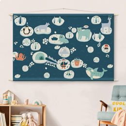 Bilderwelten Wandteppich Tiere blau Illustration Stoffbild - Antarktis - Eisb&auml;r Rudi m&ouml;chte Fisch - Wandbild Kinderzimmer Baby M&auml;dchen Jungen