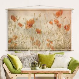 Bilderwelten Wandteppich Mohnblumen und Gr&auml;ser im Feld - Wohnzimmer Schlafzimmer Arbeitszimmer - Cotton Canvas Stoffbild Wandbild aus Stoff XXL