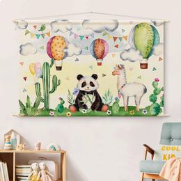 Bilderwelten Wandteppich Tiere gr&uuml;n Illustration Aquarell - Panda und Lama Aquarell - Ballon Kinderzimmer Baby M&auml;dchen Jungen