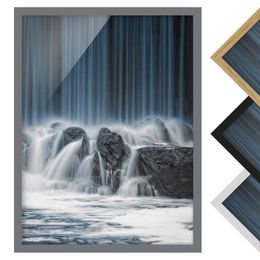 Bilderwelten Bild mit Rahmen - Hochformat Wasserfall in Finnland
