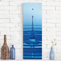 Bilderwelten Leinwandbild - Hochformat Drop with Waves