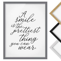 Bilderwelten Bild mit Rahmen - Hochformat A smile is the prettiest thing