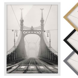 Architektur & Skyline Bild mit Rahmen Brücke in Budapest