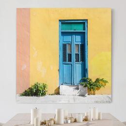 Bilderwelten Leinwandbild - Quadrat Bunte Wand blaue T&uuml;r