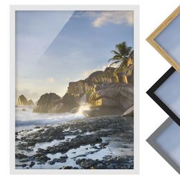Bilderwelten Bild mit Rahmen Strand blau Tropisch inkl. Rahmung - Sonnenuntergang im Inselparadies - Sonnenuntergang Wohnzimmer Schlafzimmer