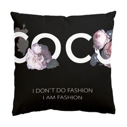 Bilderwelten Dekokissen 2er Set schwarz weiss Blumen modern - COCO - I don't do fashion - Spr&uuml;che Sofakissen Bezug & F&uuml;llung in 40x40 50x50 60x60