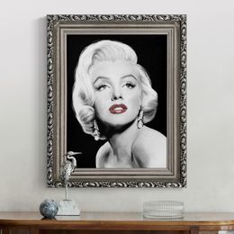 Bilderwelten Leinwandbild mit Barockrahmen Marilyn mit Ohrschmuck