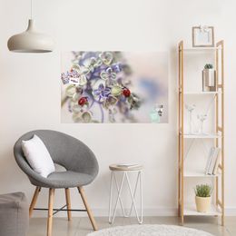 Bilderwelten Glasbild - Querformat Marienk&auml;fer im Garten