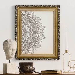 Bilderwelten Bild mit Barockrahmen Antik Spirituell Orientalisch Barock weiss - Mandala Illustration shabby beige wei&szlig; - Ornamente Wohnzimmer Schlafzimmer
