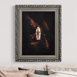 Bilderwelten Bild mit Barockrahmen Antik Tiere Illustration Barock schwarz - Enkel Dika - Friedliche Kois - Boot Schiff & U-Boot Wohnzimmer Schlafzimmer