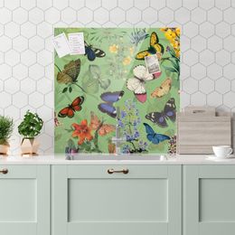 Bilderwelten Glas Spritzschutz modern bunt Tiere - Schmetterlinge mit Blumen auf Gr&uuml;n - Schmetterlinge K&uuml;chenr&uuml;ckwand aus Glas