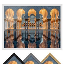 Architektur & Skyline Bild mit Rahmen Reflexionen in der Moschee