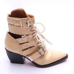 Chlo&eacute; Chlo&eacute; Stiefeletten Damen Gr&ouml;&szlig;e 40 Second Hand beige