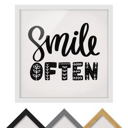 Bilderwelten Bild mit Rahmen - Quadrat Smile often