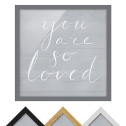 Bilderwelten Bild mit Rahmen - Quadrat Holzwand grau - Loved