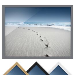 Bilderwelten Bild mit Rahmen - Querformat Spuren im Sand