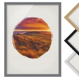 Bilderwelten Bild mit Rahmen - Hochformat Wasserfarben - Sonnenaufgang am Strand auf Sylt