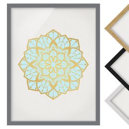 Bilderwelten Bild mit Rahmen - Hochformat Mandala Illustration Bl&uuml;te hellblau gold