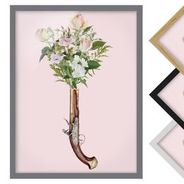 Bilderwelten Bild mit Rahmen - Hochformat Pistole mit Blumen