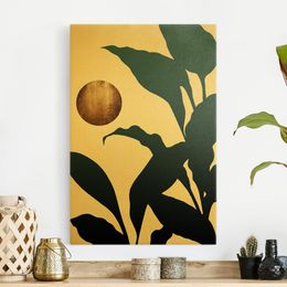 Bilderwelten Leinwandbild Goldener Mond im Dschungel