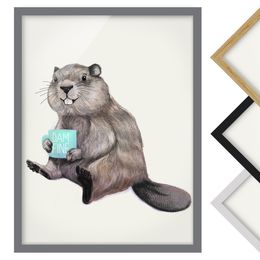 Bilderwelten Bild mit Rahmen - Hochformat Illustration Biber mit Kaffeetasse