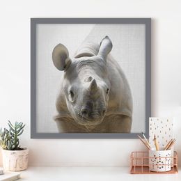 Bilderwelten Bild mit Rahmen Tiere schwarz weiss Motiv inkl. Rahmung - Baby Nashorn Nina - Deko Kinderzimmer Baby M&auml;dchen Jungen