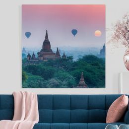 Bilderwelten Leinwandbild Stadt Motiv Kunstdruck gr&uuml;n - Hei&szlig;luftballons &uuml;ber Tempelanlage - Architektur XXL Wohnzimmer Schlafzimmer