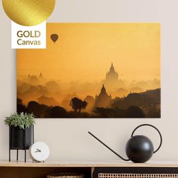 Bilderwelten Leinwandbild Hei&szlig;luftballon im Nebel