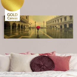 Bilderwelten Leinwandbild Roter Regenschirm in Venedig