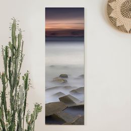 Bilderwelten Leinwandbild - Hochformat Sonnenuntergang im Nebel