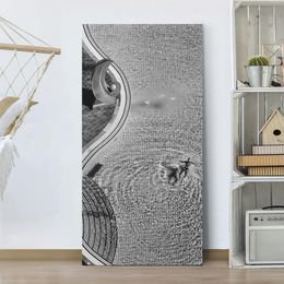 Bilderwelten Leinwandbild - Hochformat Schwimmbad Schwarz-Wei&szlig;