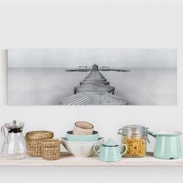 Bilderwelten Leinwandbild - Panorama H&ouml;lzerner Pier und Schwarz-wei&szlig;