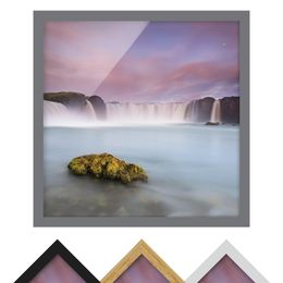 Bilderwelten Bild mit Rahmen - Quadrat Go&eth;afoss und der Mond